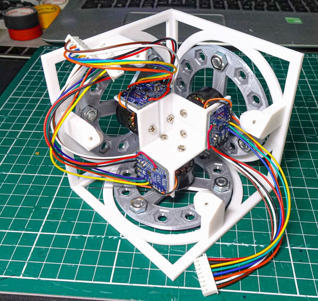 SimpleFOC で3軸姿勢制御モジュール - 電子工作 - HomeMadeGarbage
