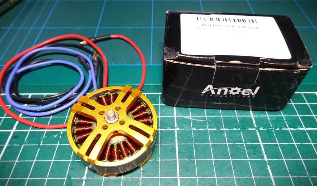 シリアルリンク 2足歩行ロボットの製作10 ー モータ変更 ー - 電子工作 - HomeMadeGarbage